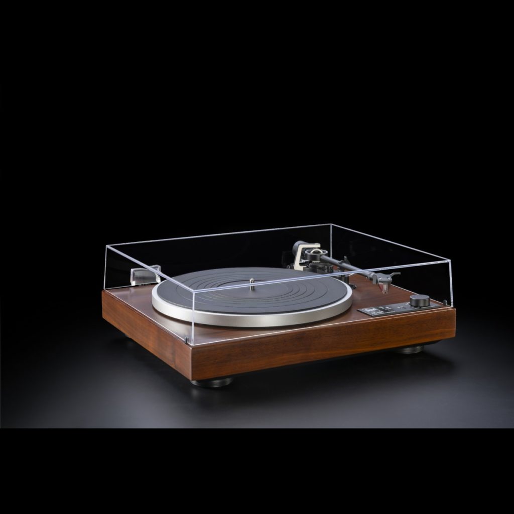 CS 529 BT WALNUT kaufen bei Dual Plattenspieler